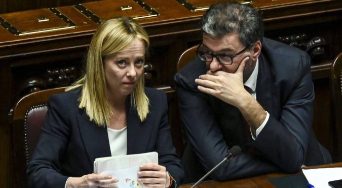 Pochi soldi e molte mazzate – infosannio