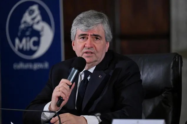 Milioni in più alla “sua” Arena, Verona e Rai: è Potere Mazzi – infosannio