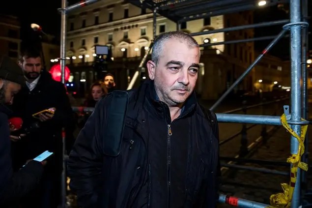 Dalle nomine all’Ucraina, il vero vicepremier è il tuttofare Fazzolari ...