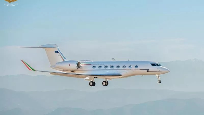 Meloni vola sul nuovo Gulfstream, il jet per vip da 77 milioni di euro ...